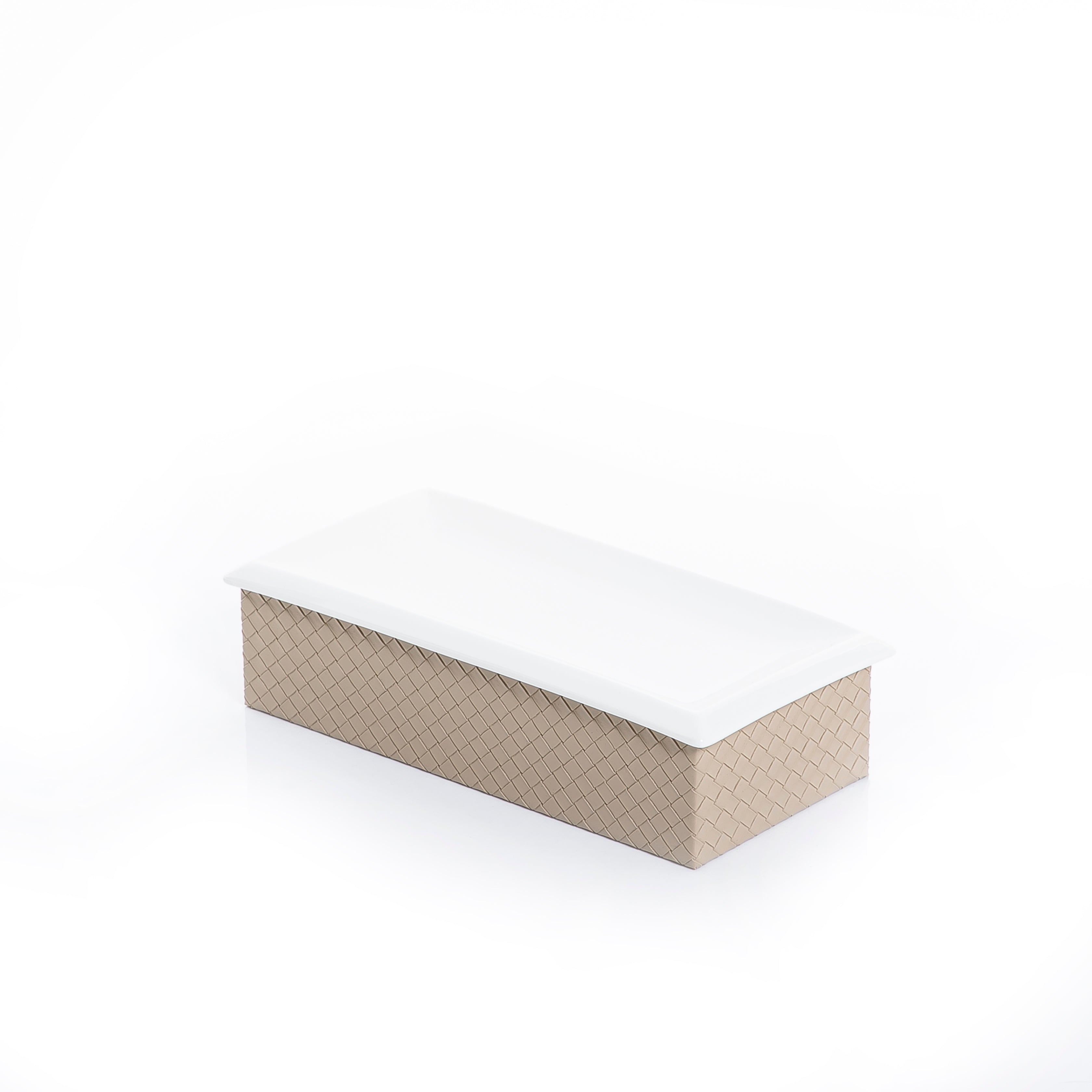 rectangular ceramic plate with light brown leather base &VerticalLine;